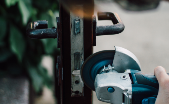 Common Auto Gate Problems and How to Fix Them